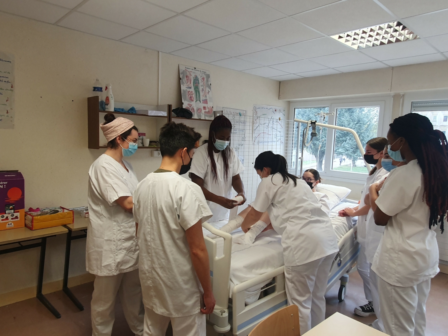 Ateliers pratiques des étudiants infirmiers – IFSI IFAS Provins